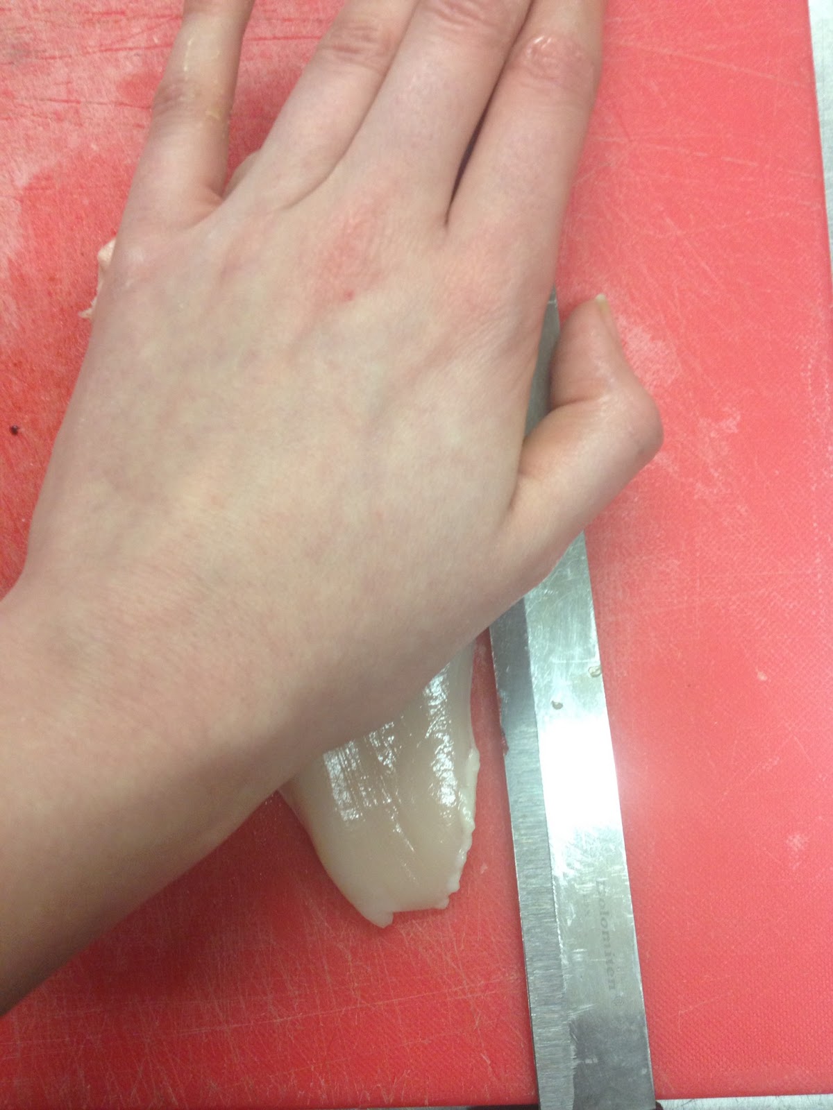 Hungry Girl: How To: Butterfly a Chicken Fillet.